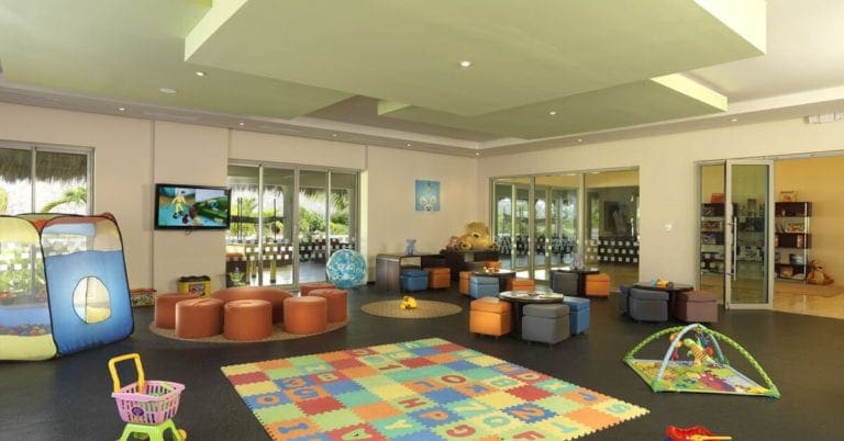 10 Best Caribbean Family Resorts With Baby Clubs