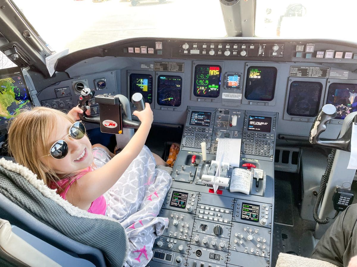 Delta Airlines Policies for Kids: Everything You Need to Know