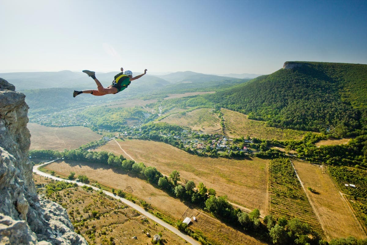 11 Thrilling Extreme Sports with Teens + Where to Do Them