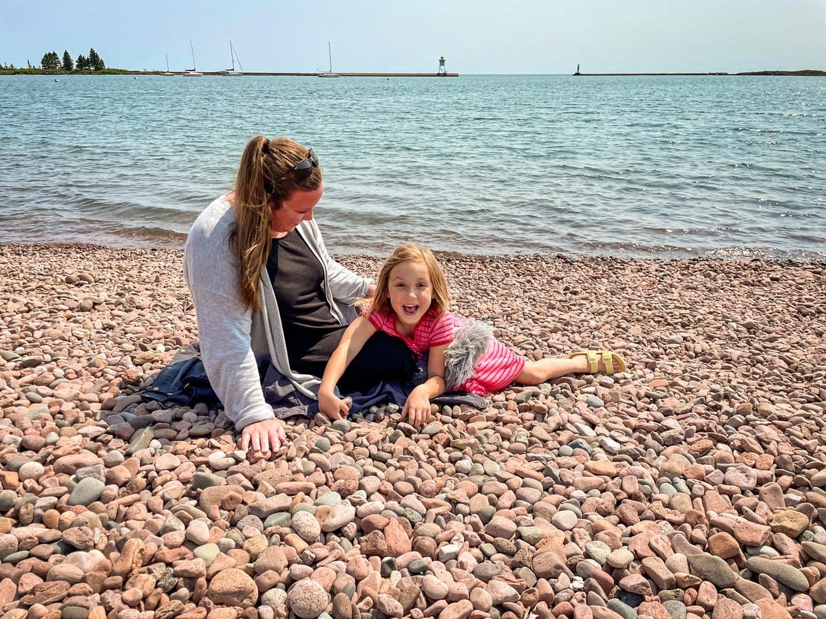 24 Best Lakes in the Midwest for Families (Updated in 2023!)