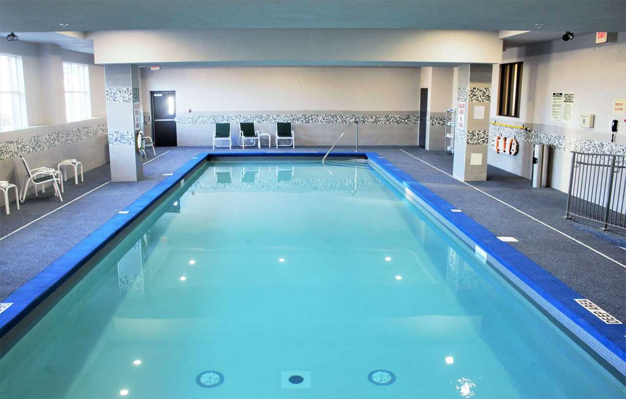 7 Best Hotels in Niagara Falls, Canada, with Kids